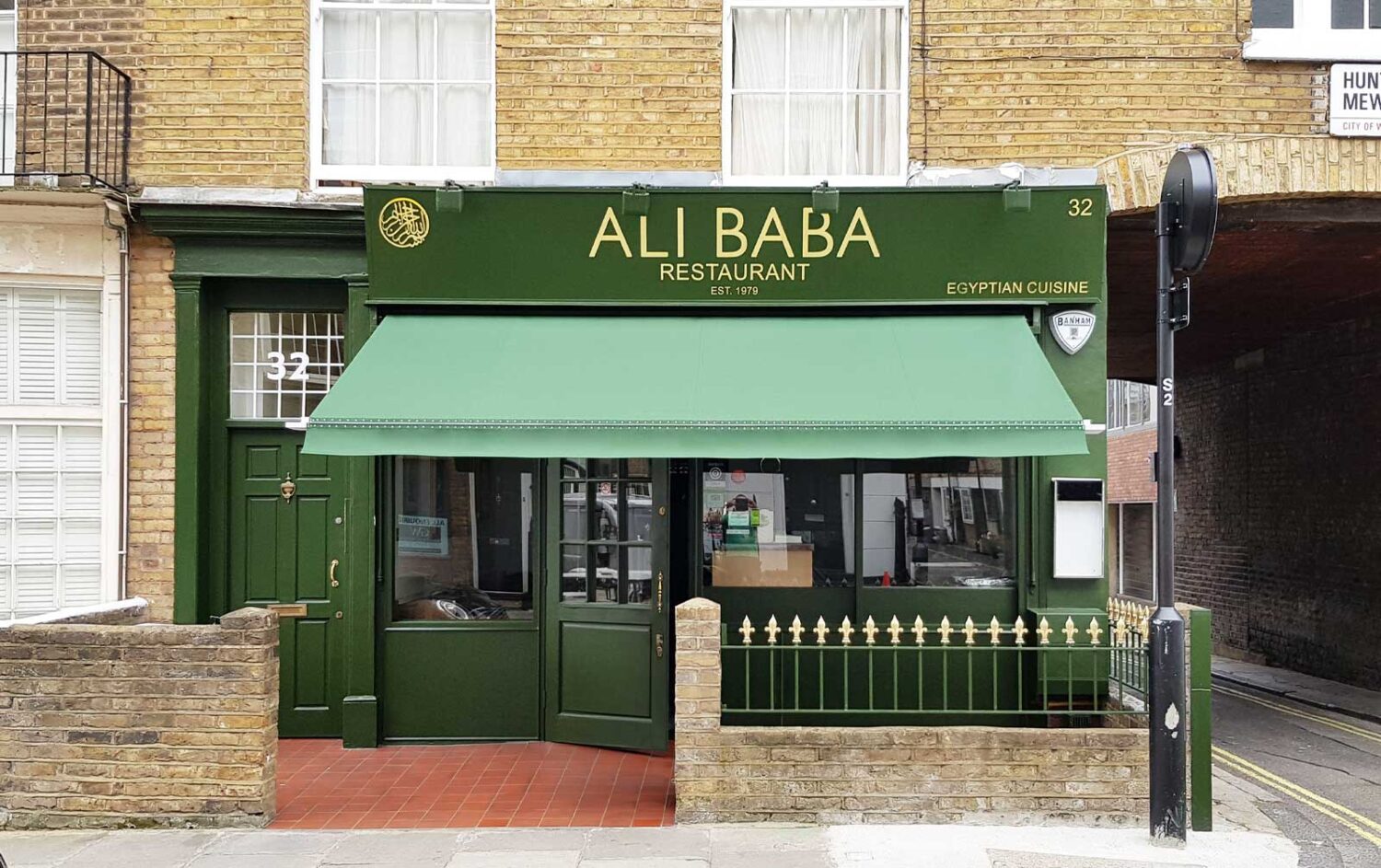 Beautiful Victorian Awning Installed in Marylebone