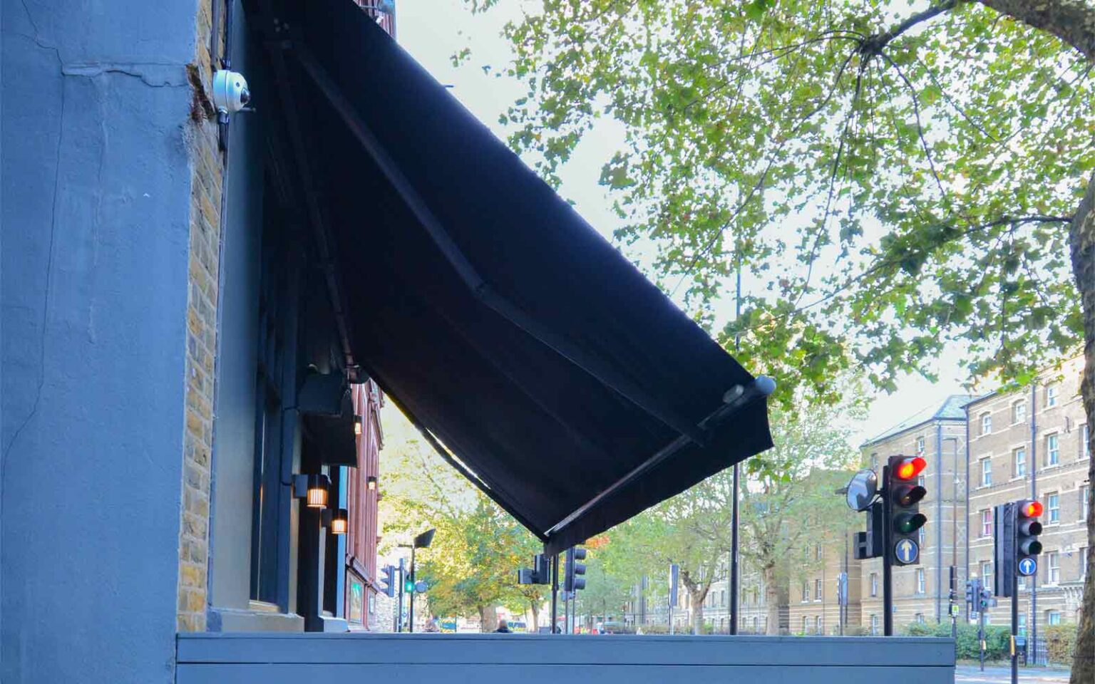 Retractable Folding Arm Awning for The Foundry Café, Blackfriars